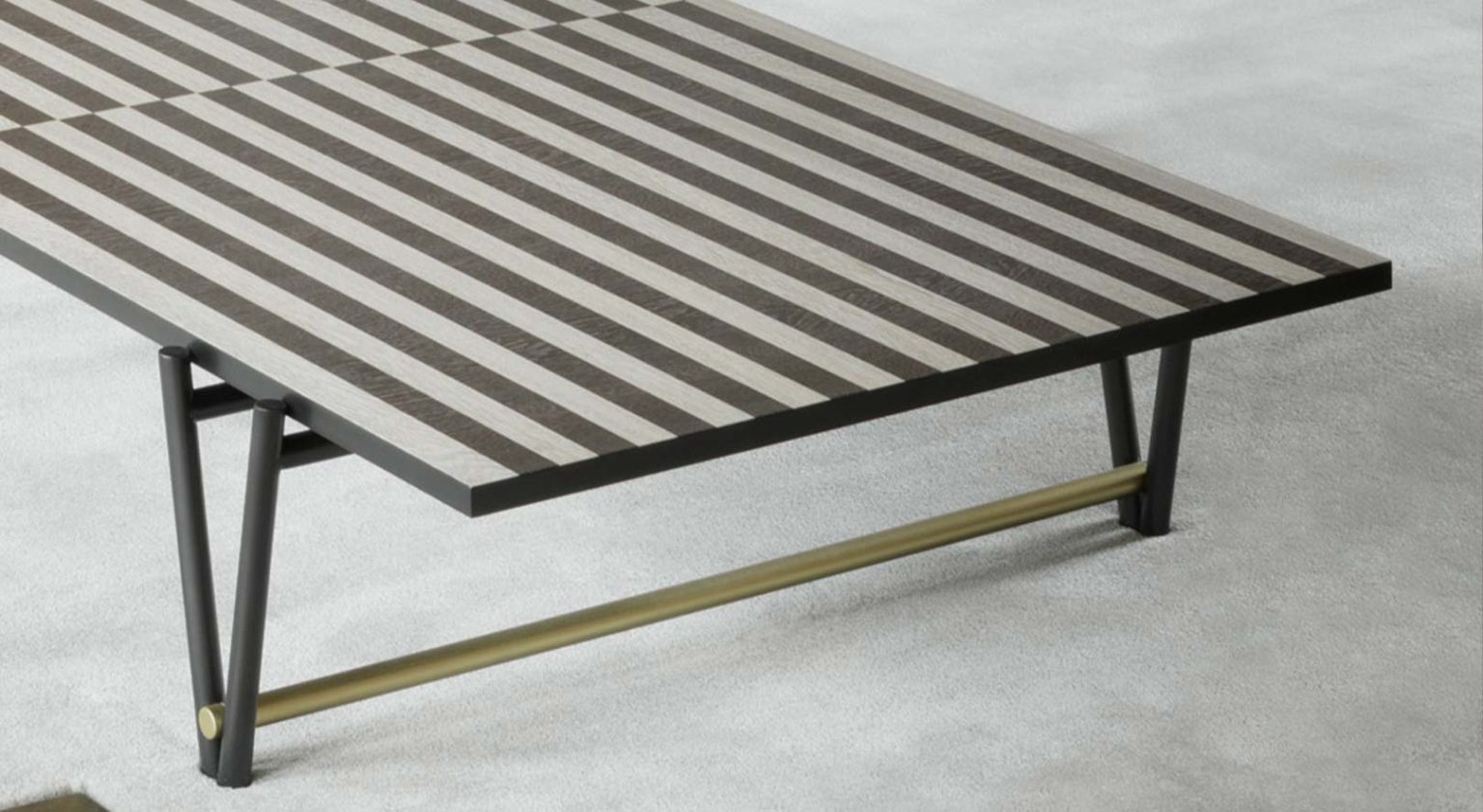 ALAYA central table - Monography