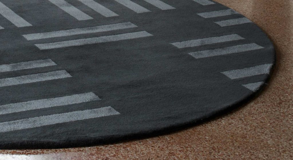 NOMAD rug - Monography