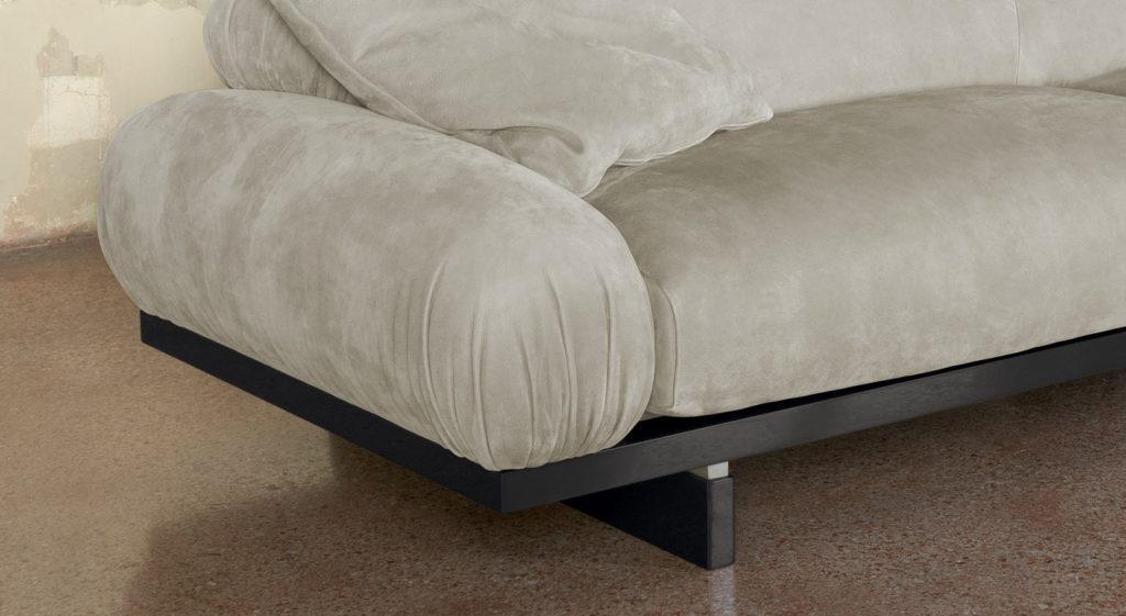 VAGUE sofa - Monography